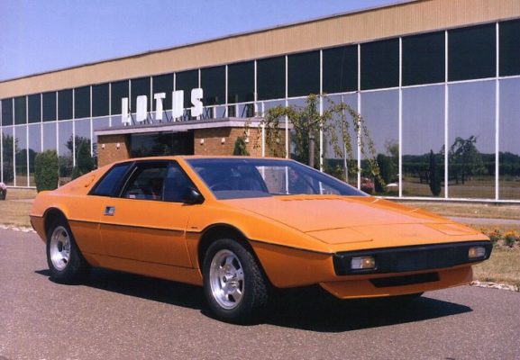 The peaks and troughs of Lotus in the 1980s, '90s and '00s | Vehicle ...