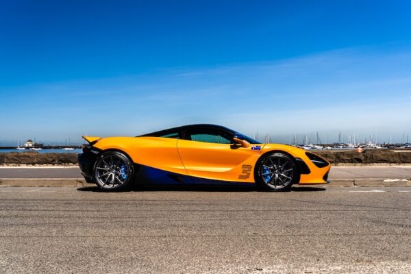 McLaren’s strength in carbon fibre technology | Vehicle Dynamics ...